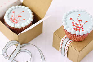 Enticing Edible Decals : ticings stickers