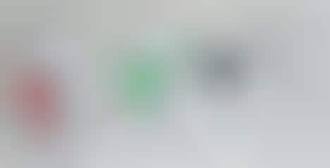 Strawless Juice Boxes : Kyung-Soo Park