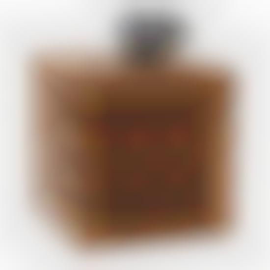 100 Deceptively Gravity-Defying Objects