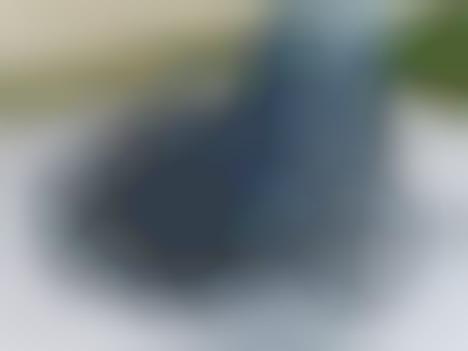 Smog-Cleaning Clothes : Catalytic Clothing