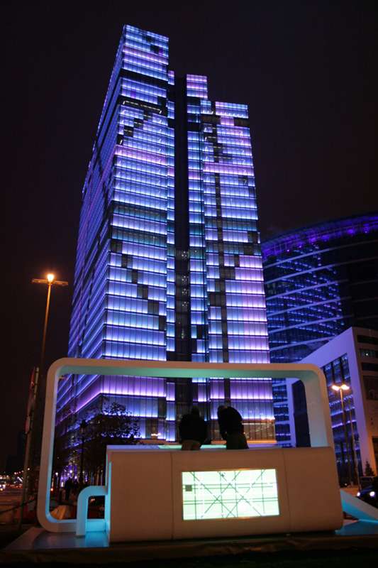 Light Show Architecture: The Dexia Tower's Giant Light Show
