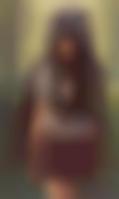 Angelic Animal-Draped Artistry : Kelly Perry