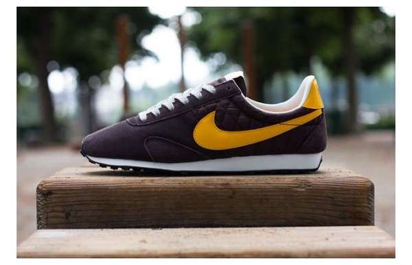 Quilted Athletic Footwear : nike pre montreal
