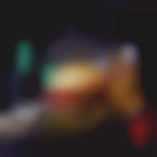 Transformative Edible Burger Art : burger art