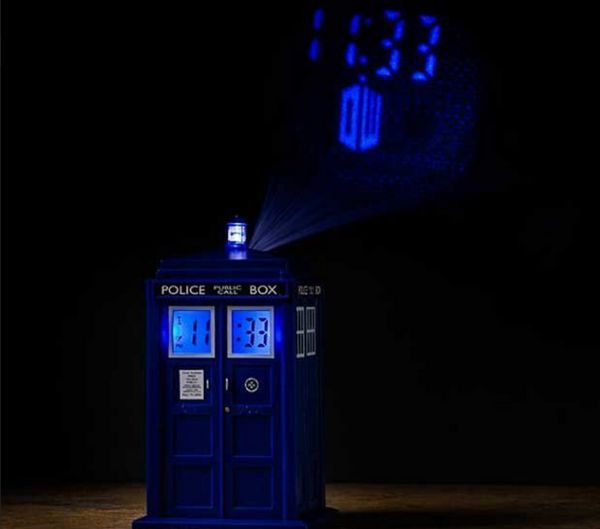 Time Machine Alarm Clocks : TARDIS alarm clock