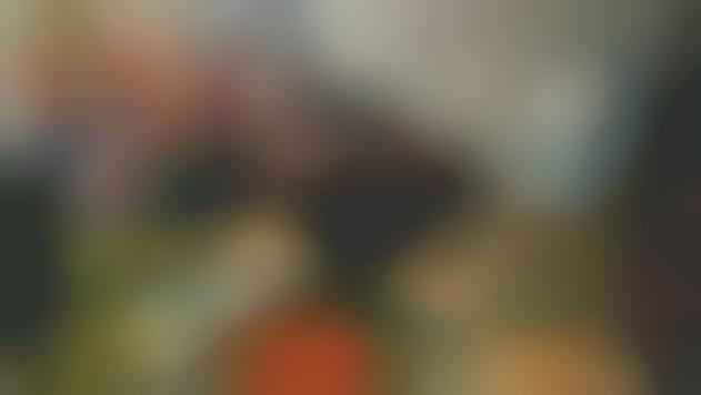 Dinner-Eating Live Streams : watch people eat