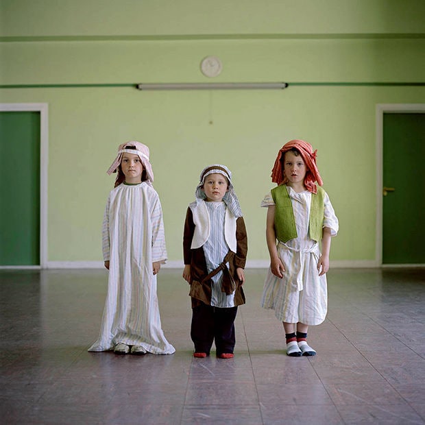 Post-Colonial Island Photography : jon tonks