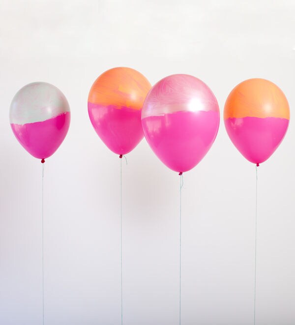 21 Examples of DIY Balloon Decor