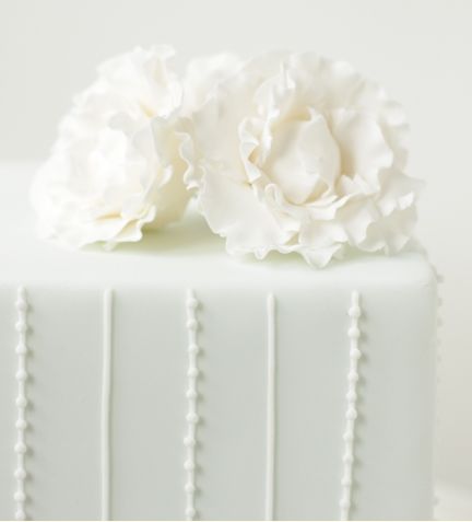 15 Examples of Extravagant Cakes