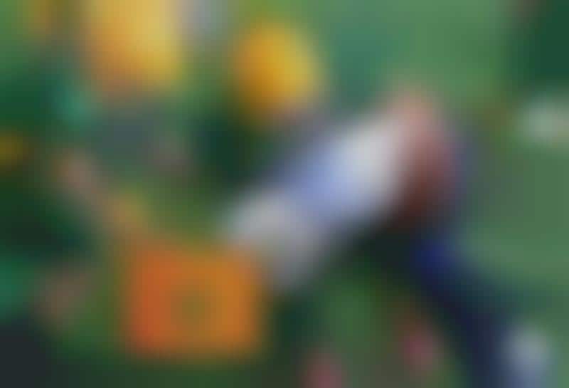 Color-Changing Helmets : protective headgear