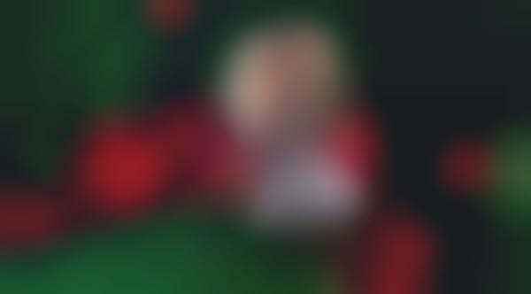 Candy Floss Fantasies: MAC and Hello Kitty Channel Alice in Wonderland