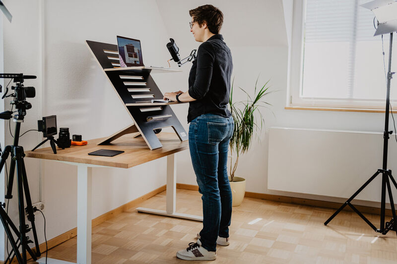 Standing stand for laptop store