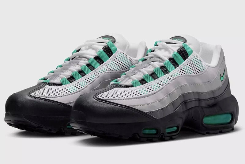 Retro Layered Green Sneakers : stadium green colorway