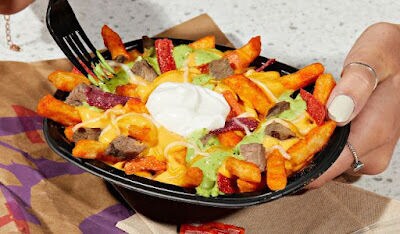 Saucy Jalapeno-Lime Fries : Steak Chile Verde Fries