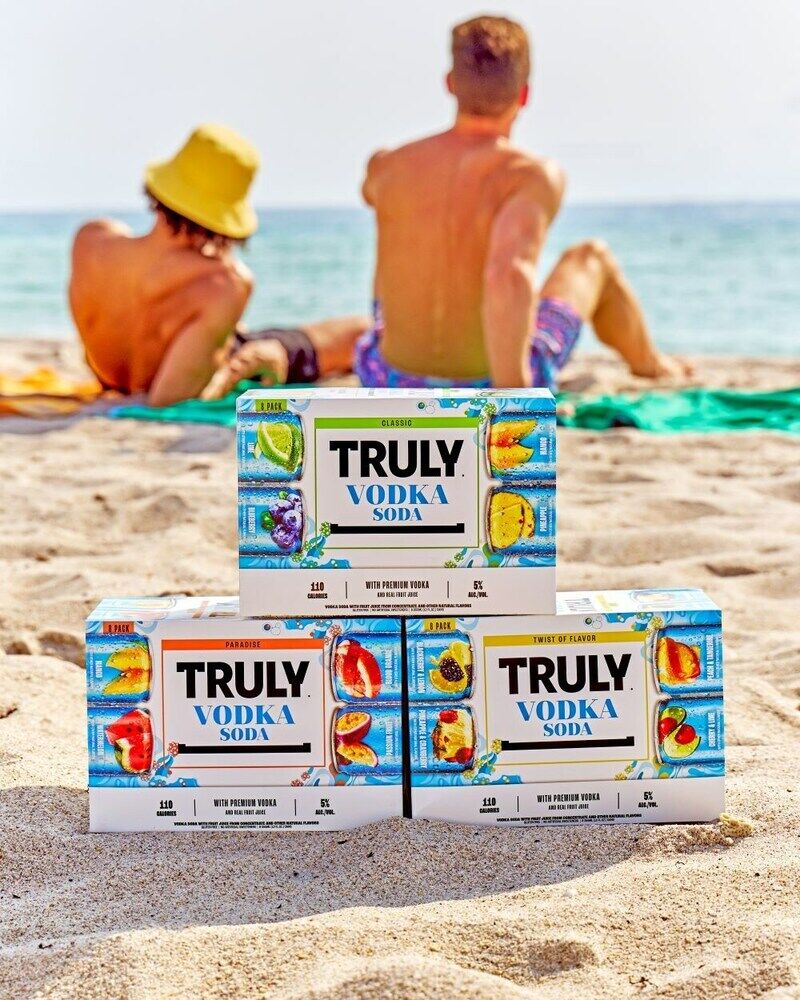 Fruity Vodka Sodas : Truly Vodka Soda Fruity Vodka Sodas : Truly Vodka Soda