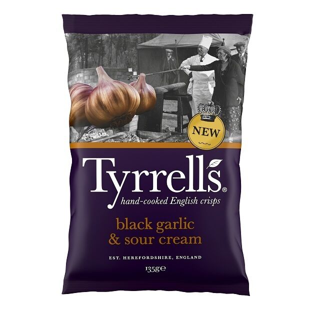 Artisan-Style Black Garlic Crisps : Black Garlic & Sour Cream crisps