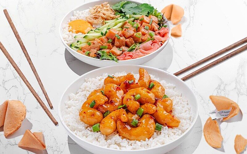 Chef-Crafted Poke Bowls : Salmon Poke Bowl