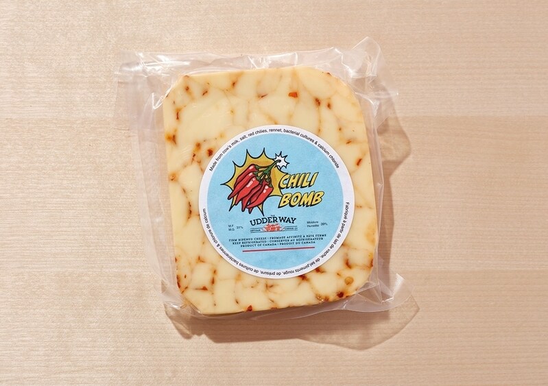 Easily Digestible Spicy Cheeses : Chili Bomb Cheddar