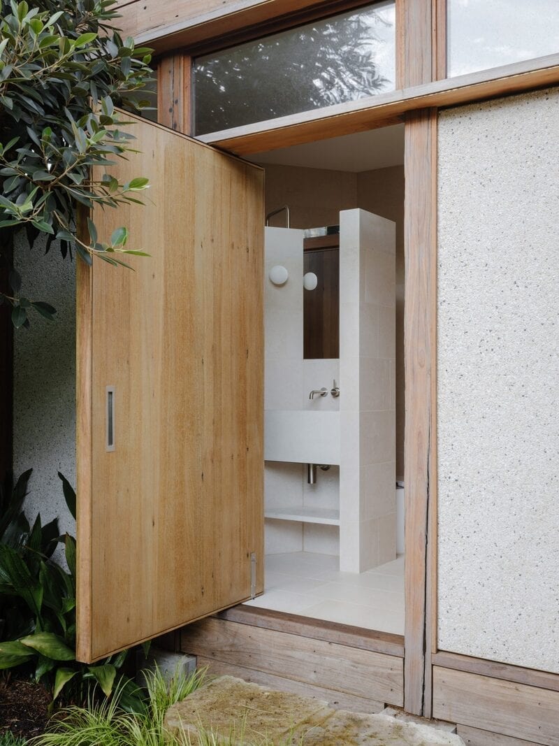 Adaptive Backyard Studios : love shack 1