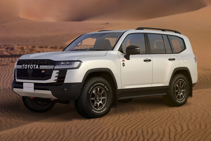 Celebratory Rally SUV Models : Toyota Land Cruiser GR Sport Rally Raid