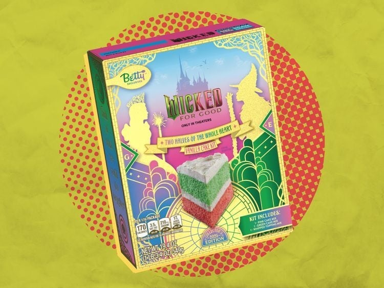 Witchy Dual-Color Cake Mixes : Betty Crocker Wicked Collector’s Edition ...