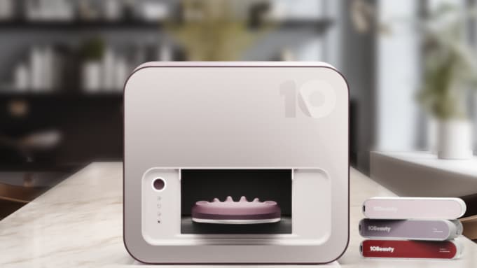 Robotic Manicure Machines : 10beauty