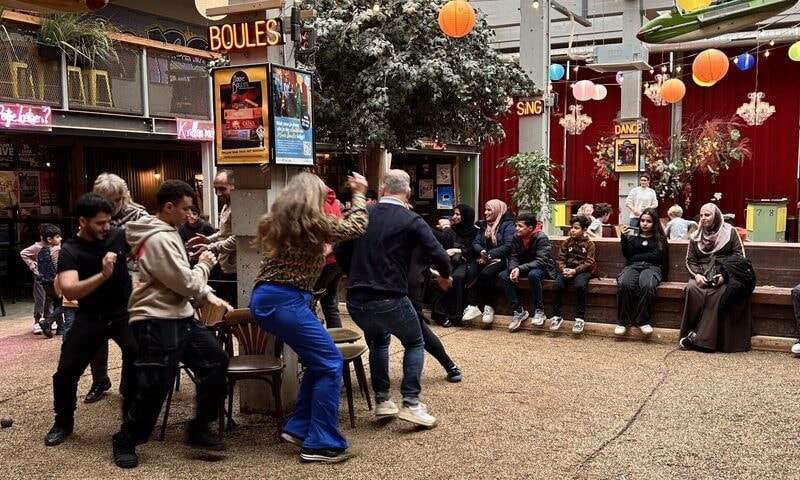 Repurposed Community Hubs : Mooie Buurt