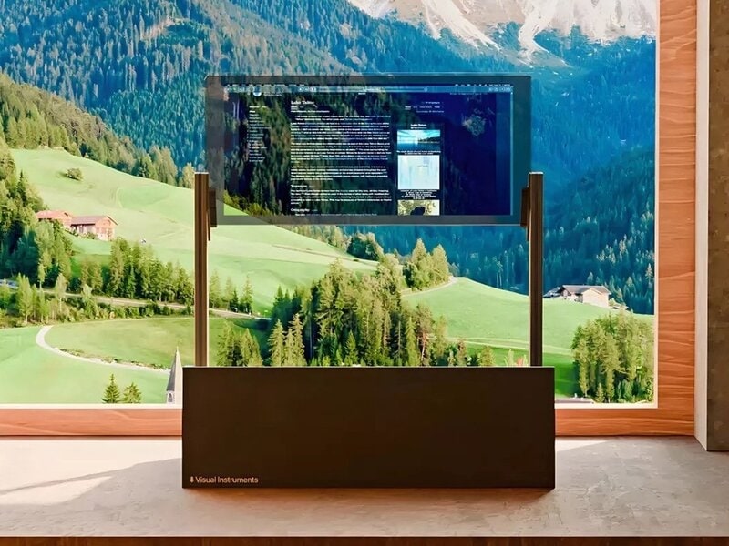 Transparent 4K Computer Monitors : Visual Instruments Phantom