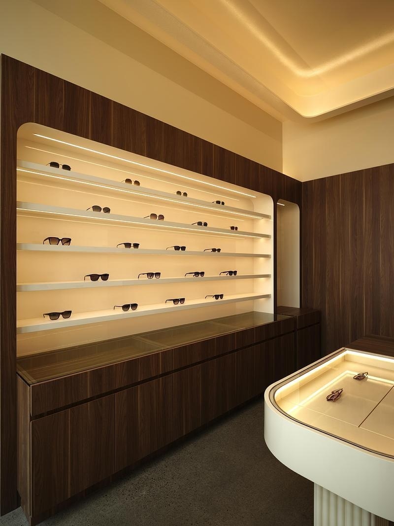 Slick Contemporary Eyewear Stores : Atelier SUN
