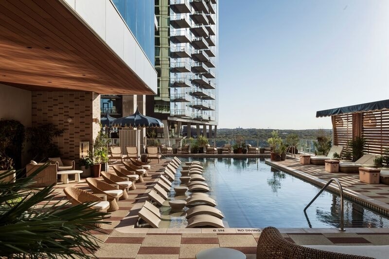 Premium Texan Hotels : ROOST Rainey