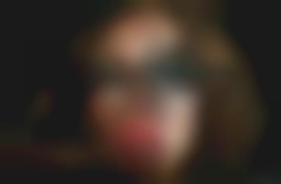 Marvelous Magnified Beauties : brandon showers